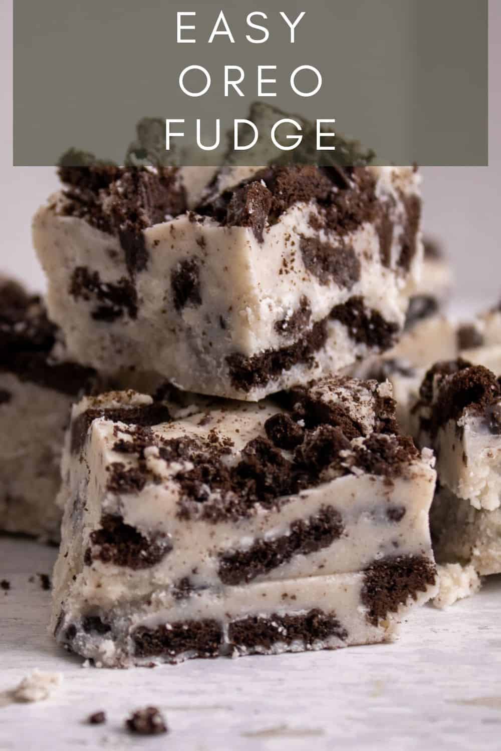 Oreo Fudge - Simply Scrumptious Eats