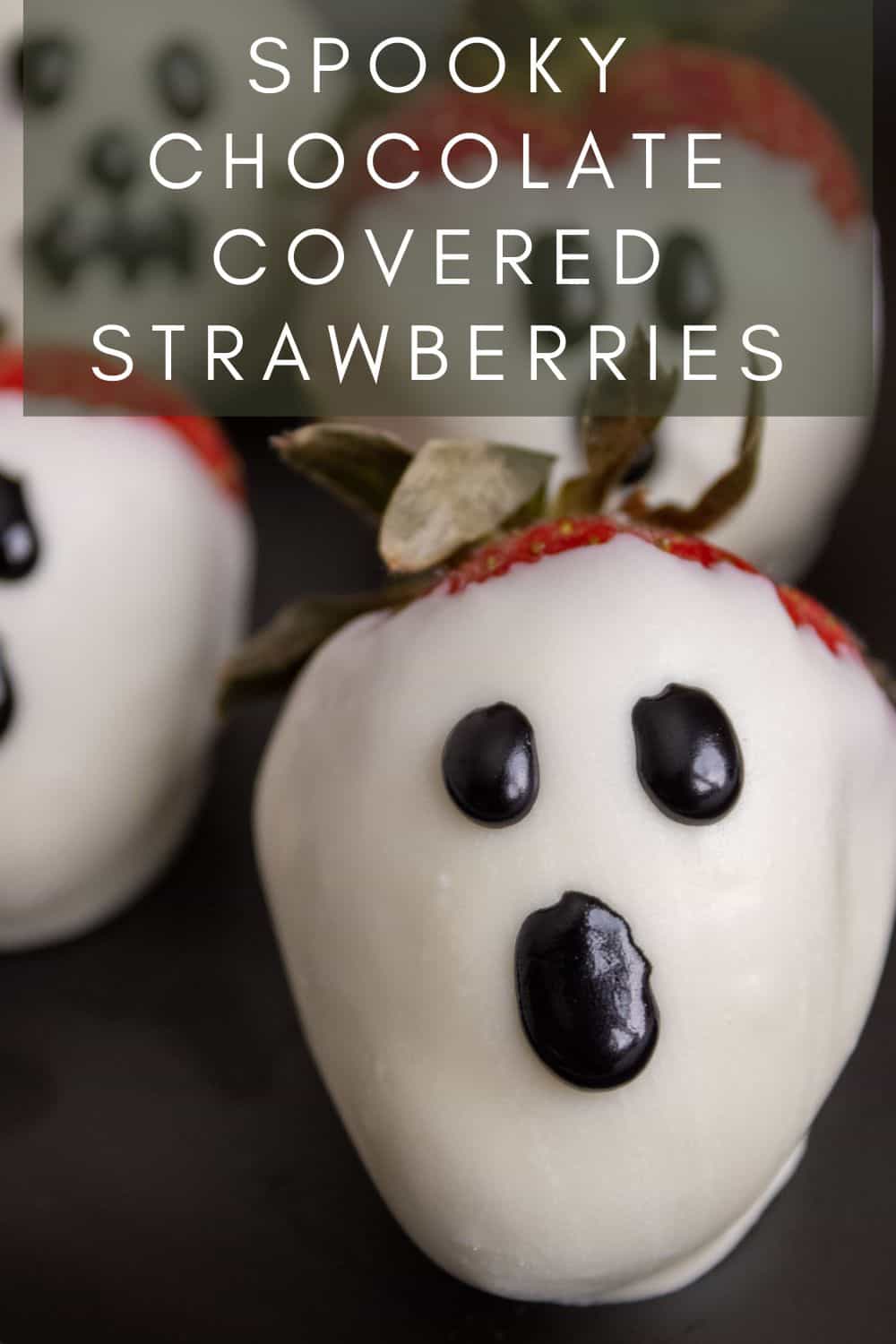 Halloween Strawberries - Simply Scrumptious Eats