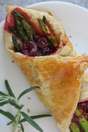Asparagus Wrapped in Puff Pastry - Simply Scrumptious Eats