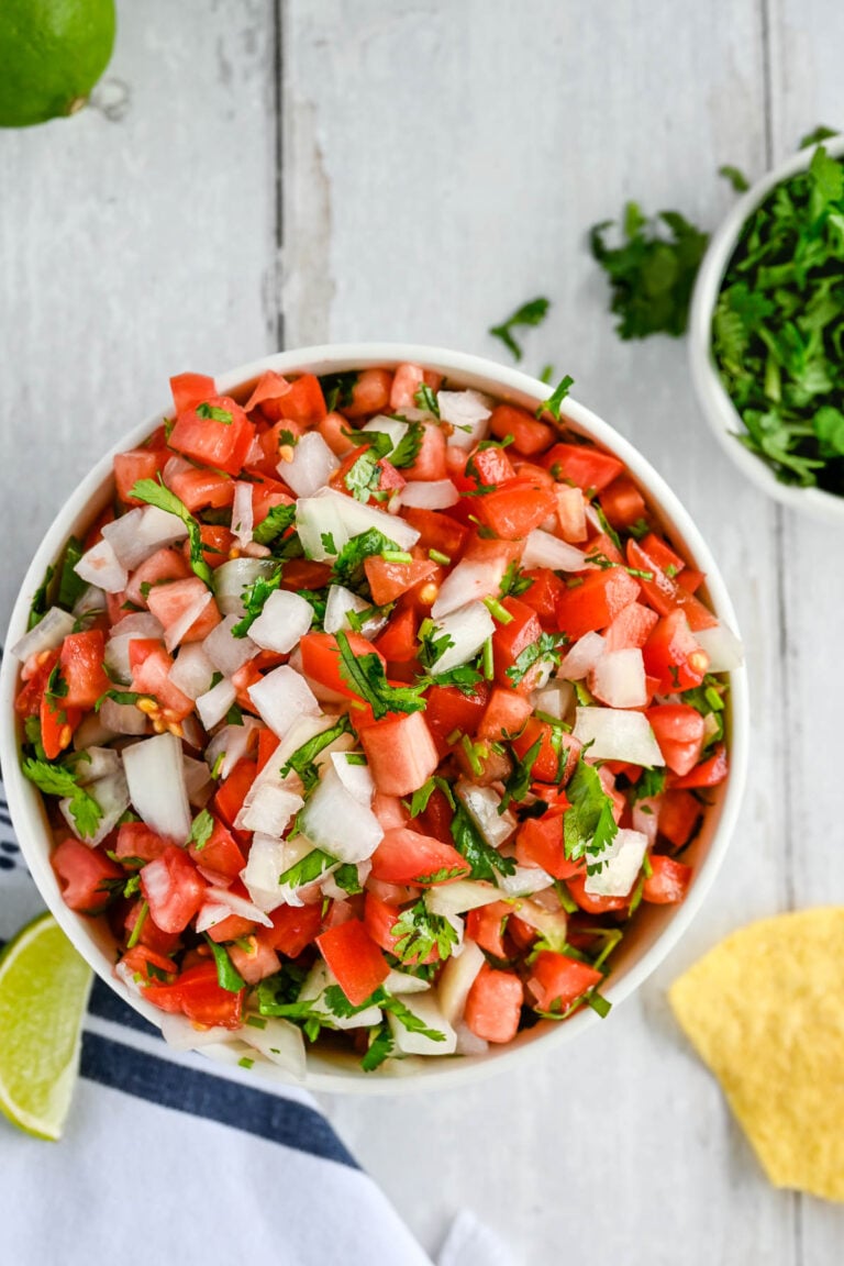 Pico De Gallo Recipe - Simply Scrumptious Eats